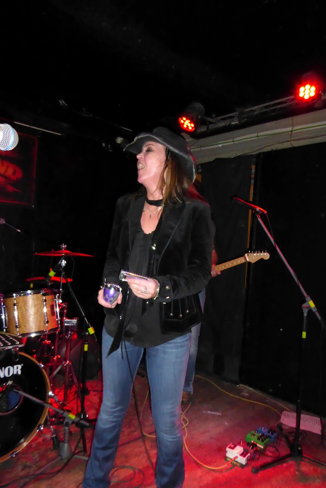 H M F A E : STACIE COLLINS