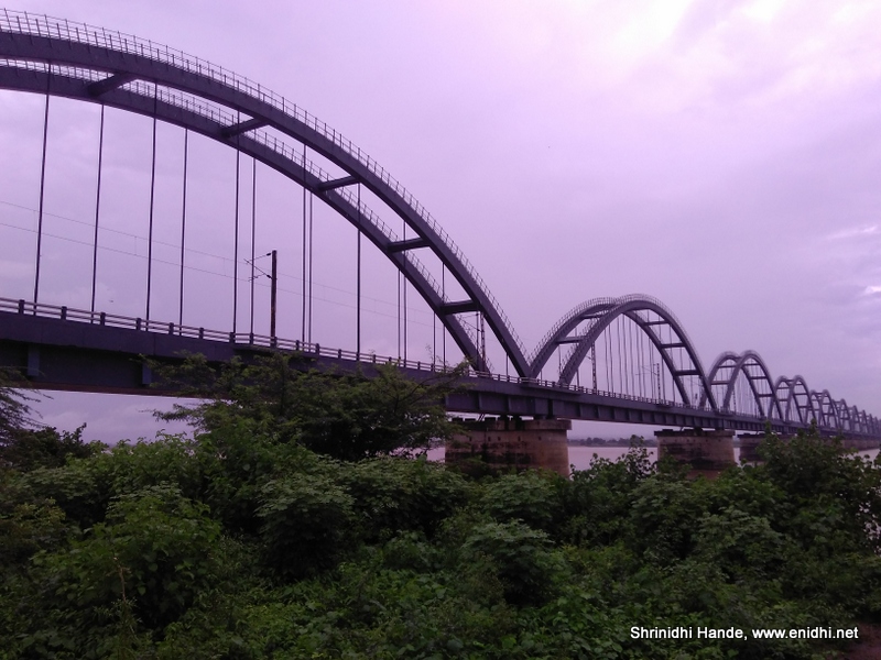 The bridges across River Godavari, Rajahmundry - eNidhi India Travel Blog