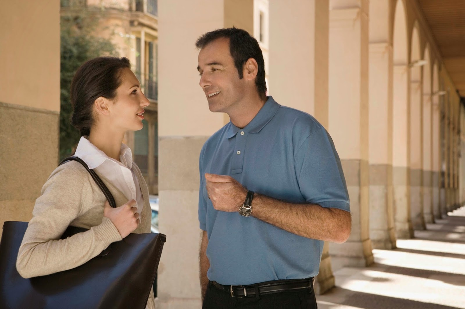 Tips to Remember While Meeting a Stranger: 7 Tips ~ MirrorShow: Face ...