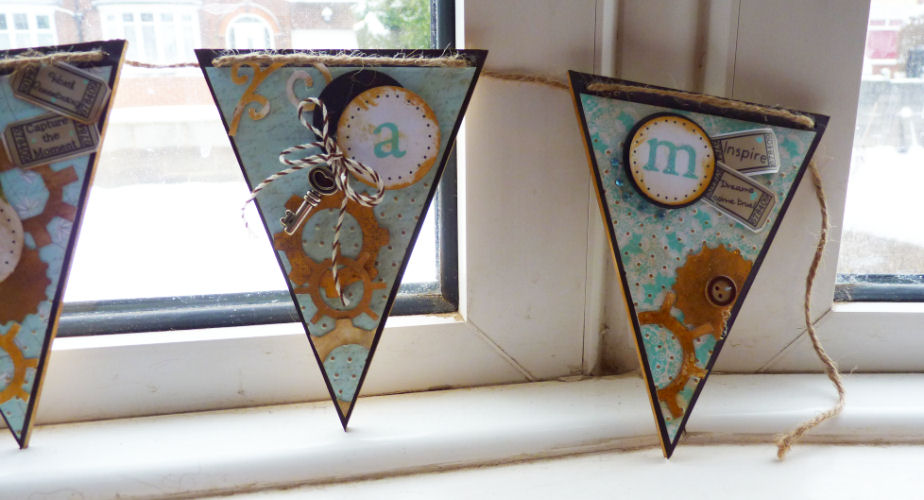 Dreamees: A Bit of Bunting!