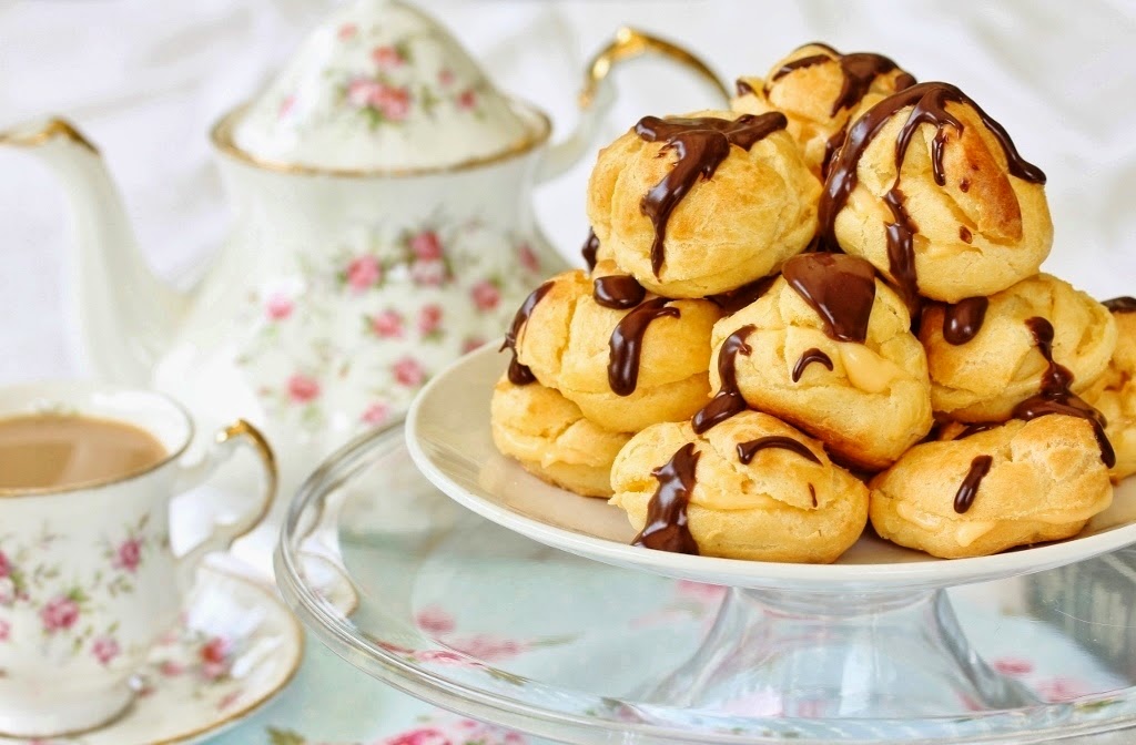 Classic Profiteroles (with Pastry Cream & Chocolate Sauce) | Beela Bakes