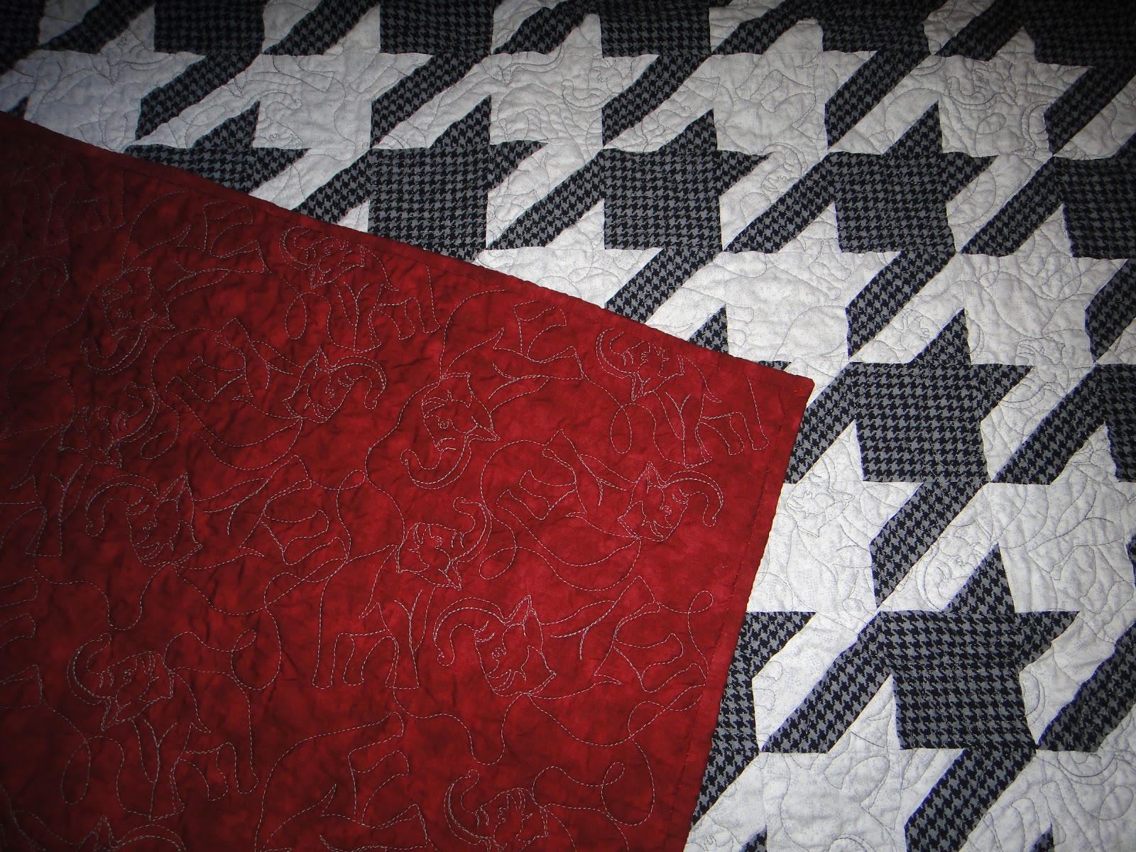 Bradley's Houndstooth Quilt | The Gypsy Soul Quilter