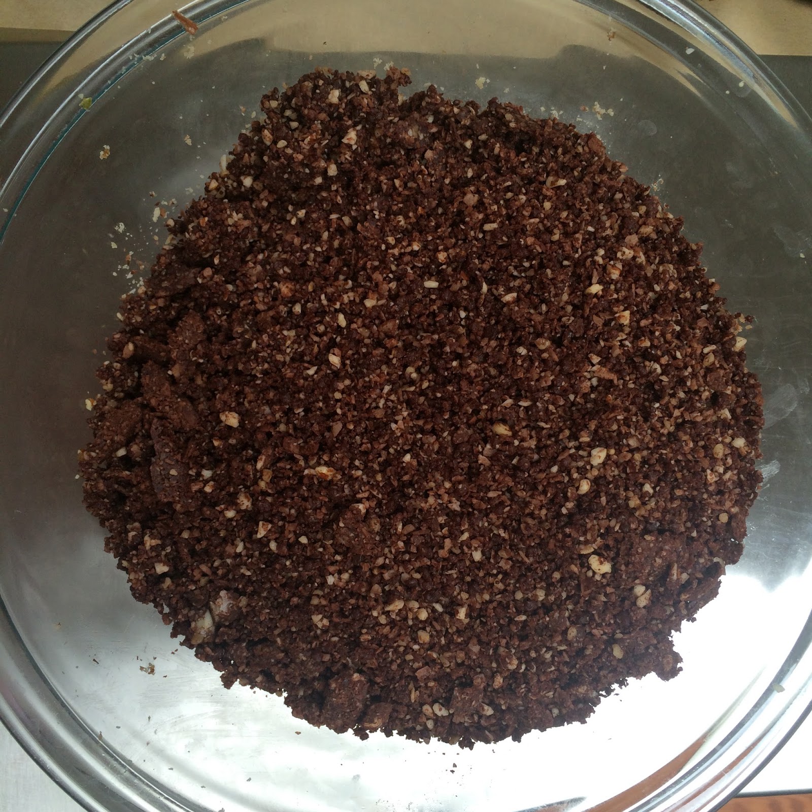 The Pure Gal: Recipe: Date Balls