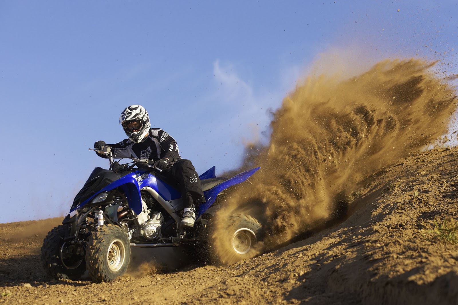 Gambar Transportasi : ATV - All Terrain Vehicle