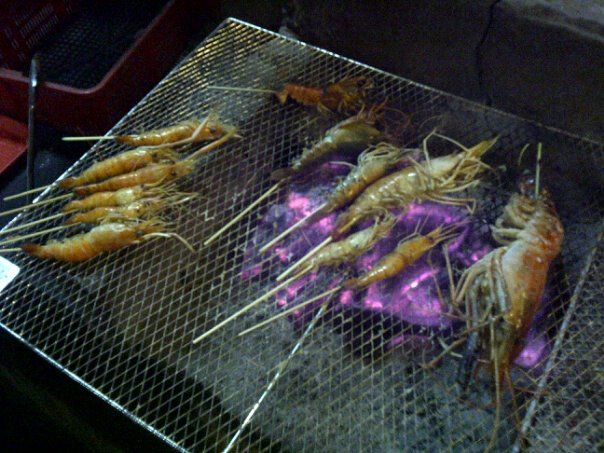 Prawning at Haibin Bishan Singapore