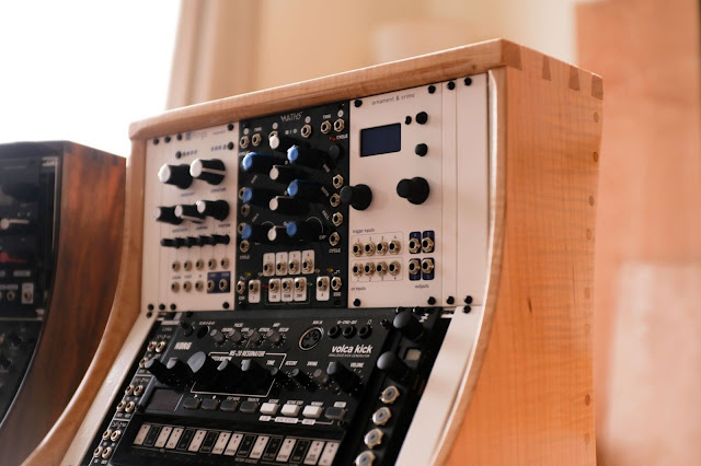 MATRIXSYNTH: Bespoke Eurorack Modular Synthesizer Synth Cases