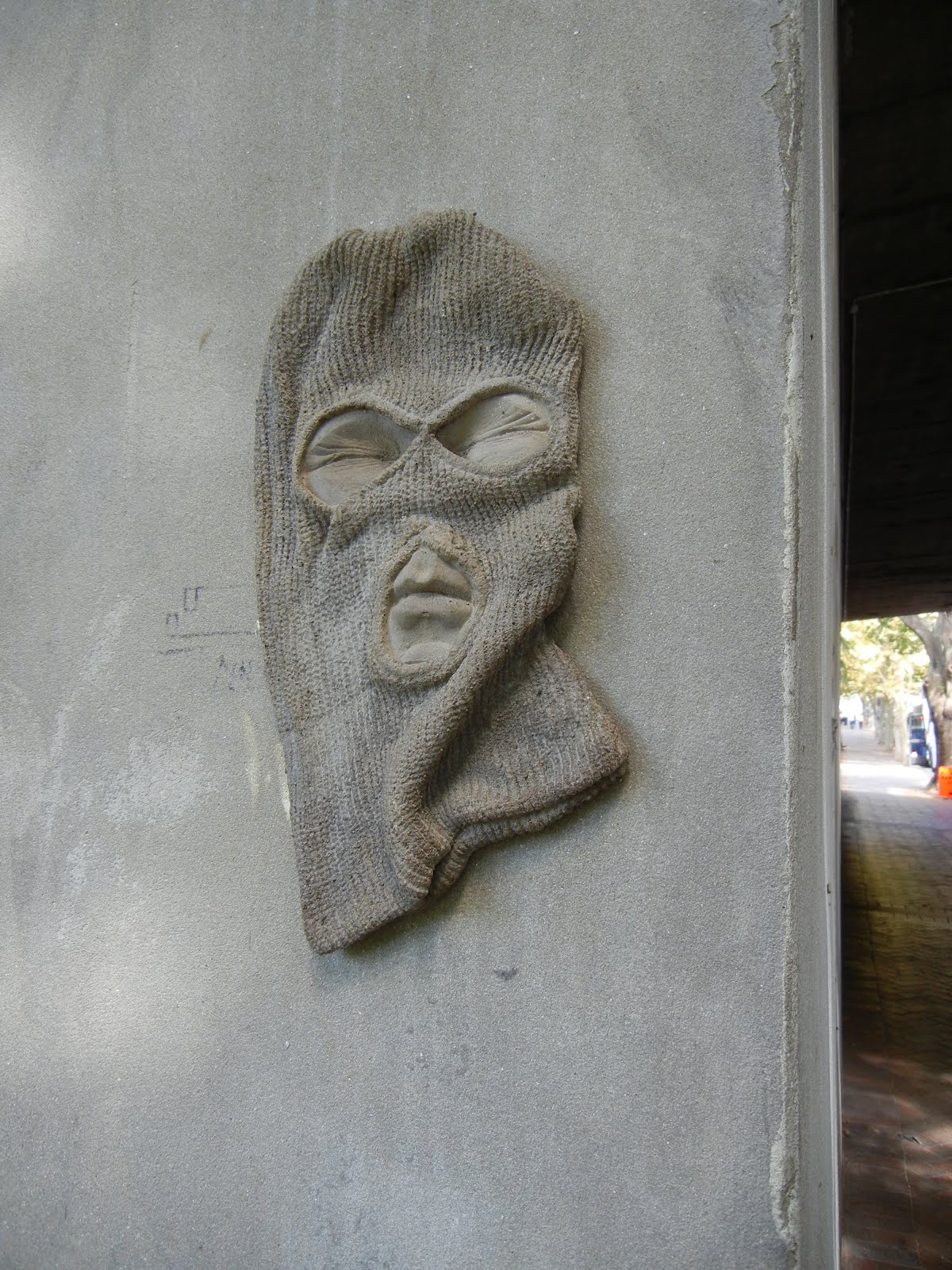 Sydney - Australia: Balaclava art around Sydney