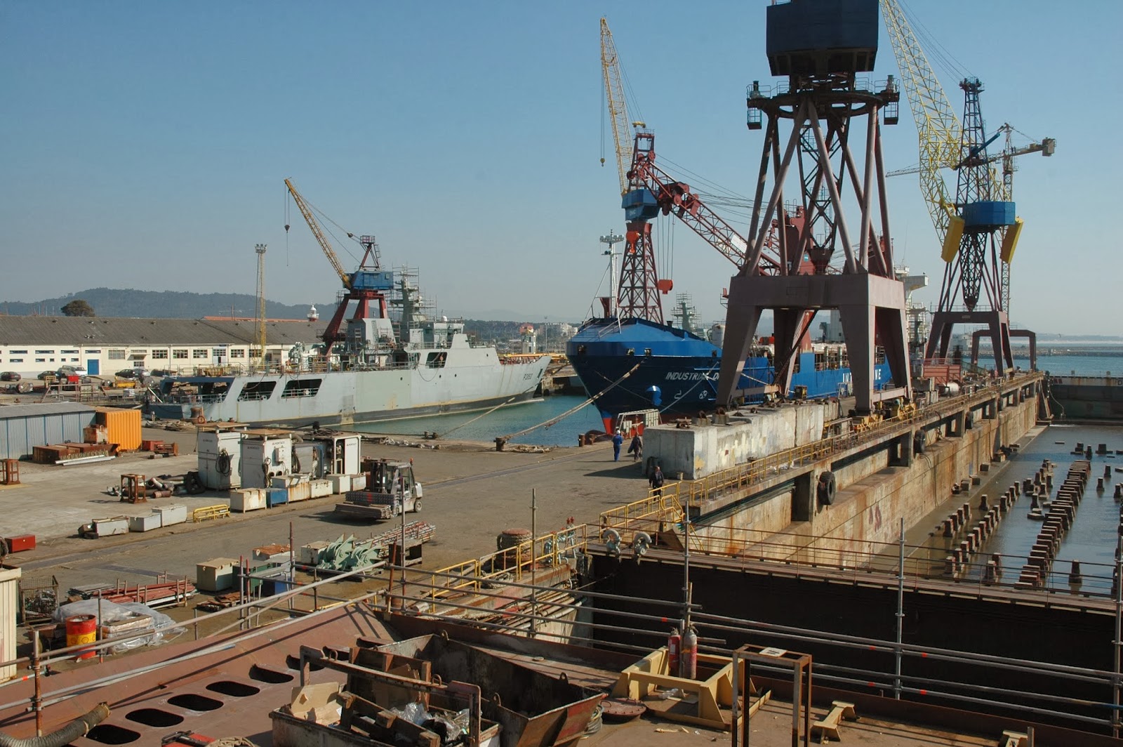 SHIPS & THE SEA - BLOGUE dos NAVIOS e do MAR: Recordando os Estaleiros ...