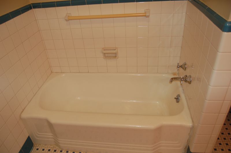 Ain t She Crafty Unused Bathtub Clever Friend Total Cushy Awesomeness ain-t-she-crafty-unused-bathtub-clever-friend-total-cushy-awesomeness