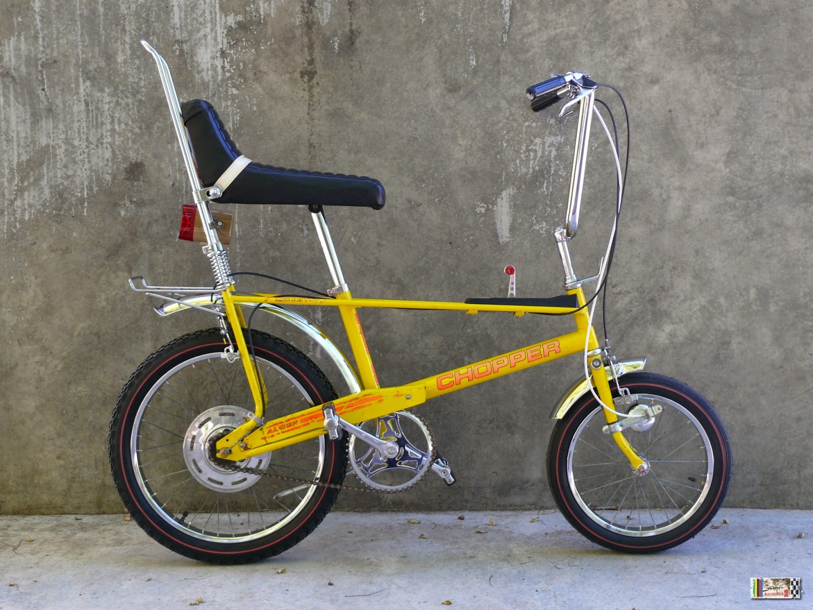 bicinova2: - Raleigh Chopper MK2