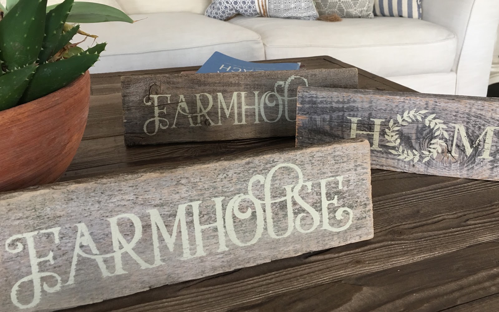 Painted Wood Signs Tips for Silhouette Beginners - Silhouette School