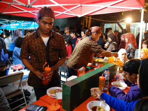 10 Lokasi Street Food Terbaik Indonesia Ini Bisa Jadi Tempat Nongkrong ...