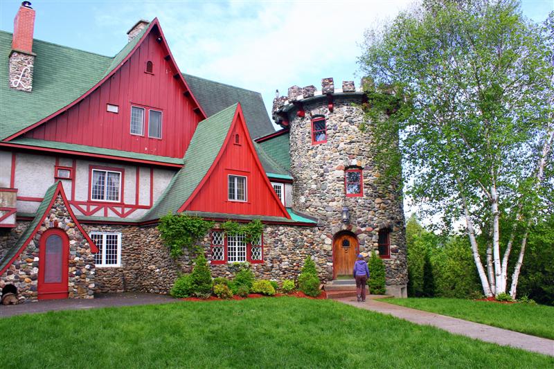 Keith Nicol Adventures: Sampling Wineries in New Brunswick- Part 1