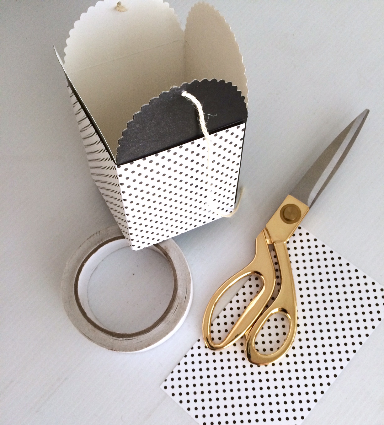 Super Hero Party - DIY Favour Box - Harlow & Thistle