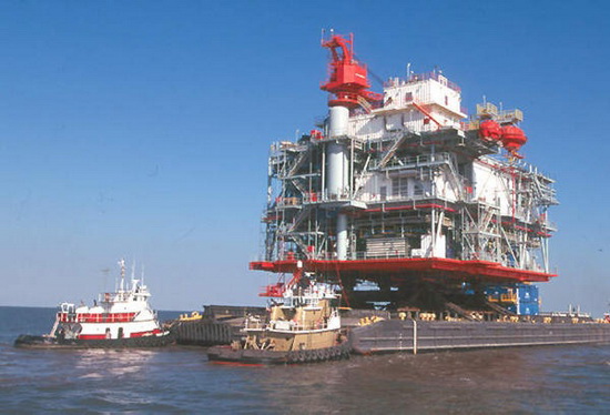 THE WORLD GEOGRAPHY: 7 Stunning Oil Platforms
