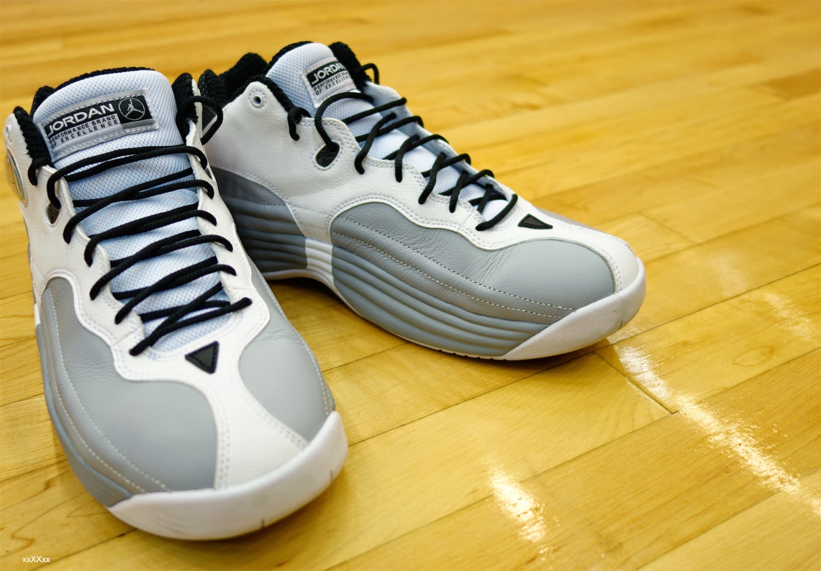 JORDAN JUMPMAN TEAM 1 鞋評