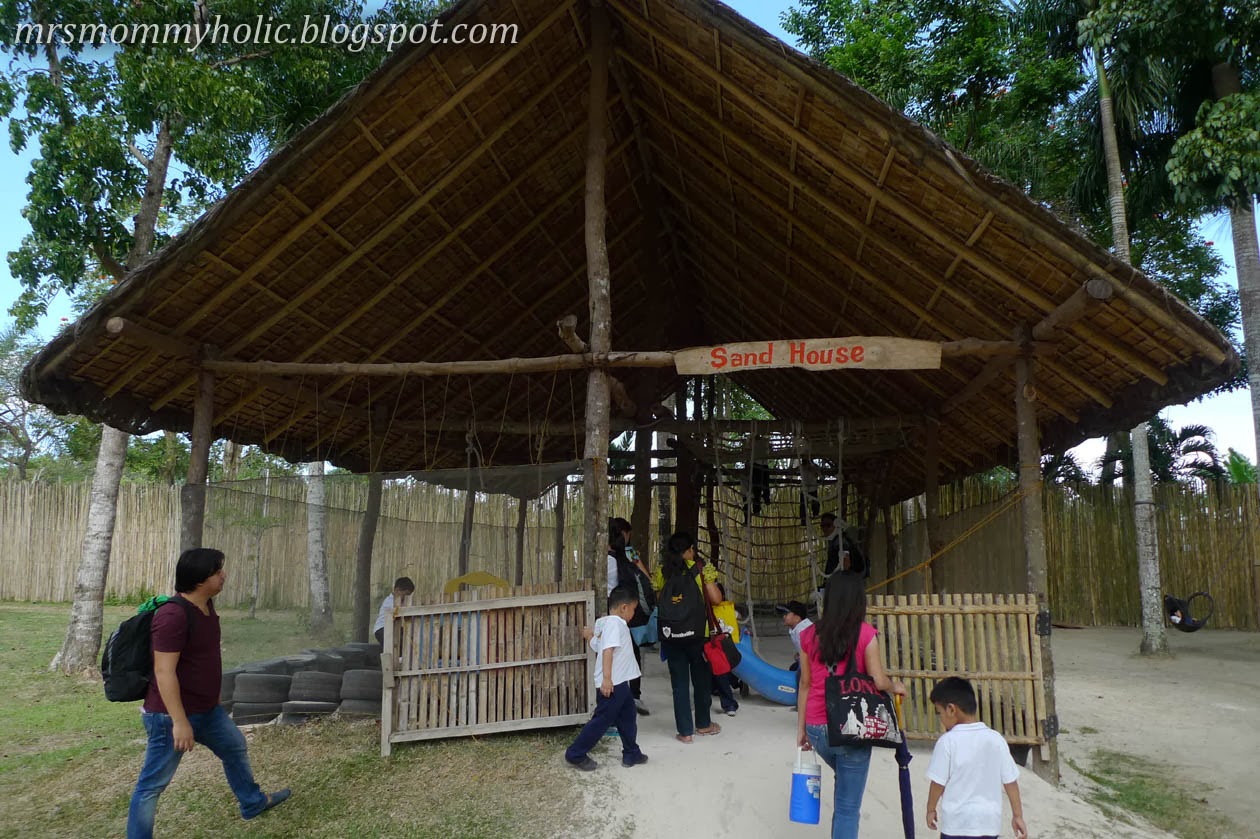 MrsMommyHolic: Field Trip at Sta. Elena Fun Farm