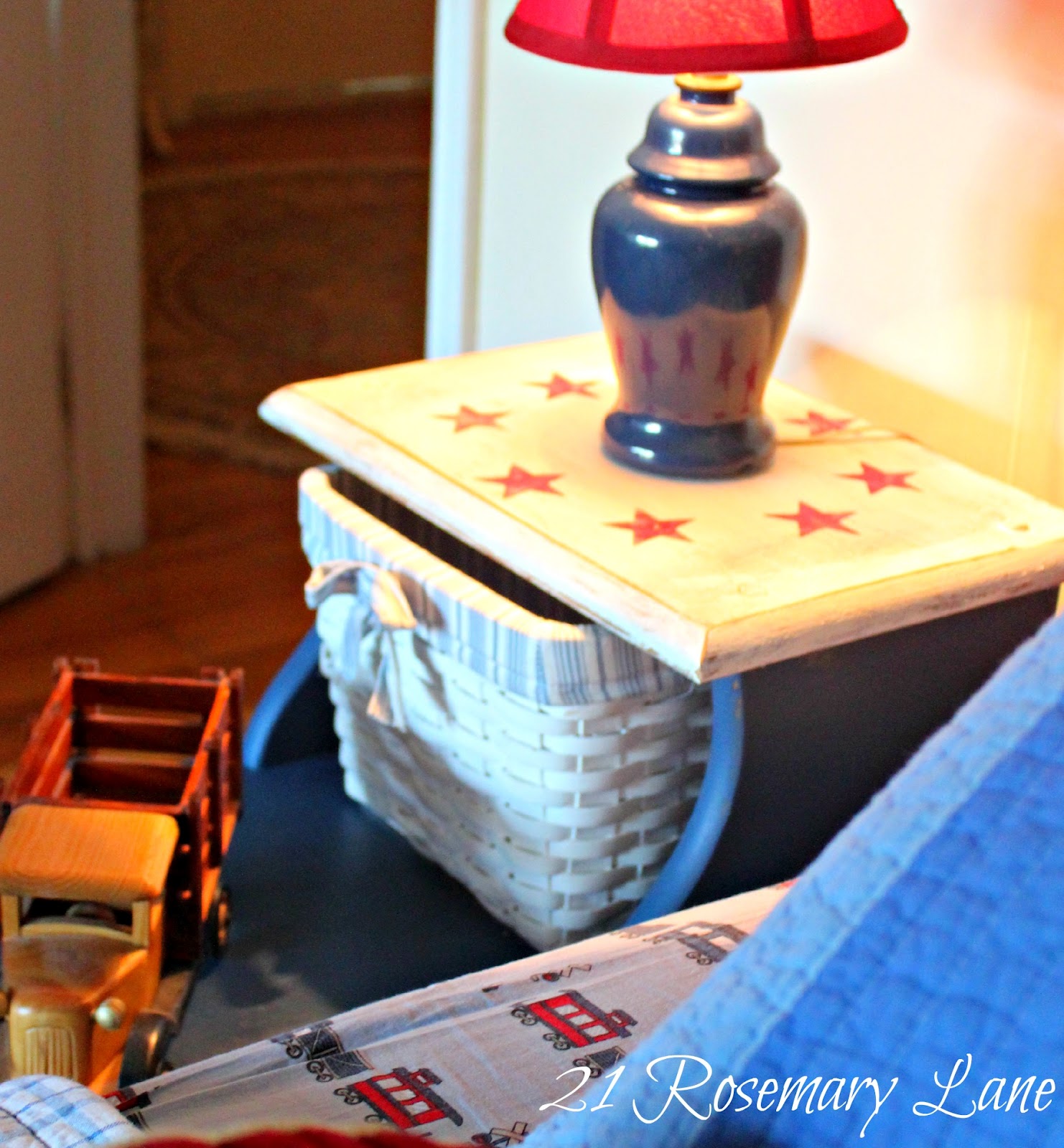 21 Rosemary Lane: My Two Tiered End Tables...the Reveal!