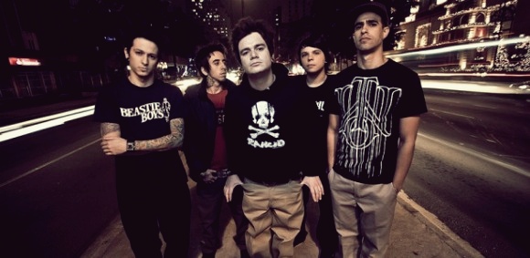 Mega El. Music: Banda Strike