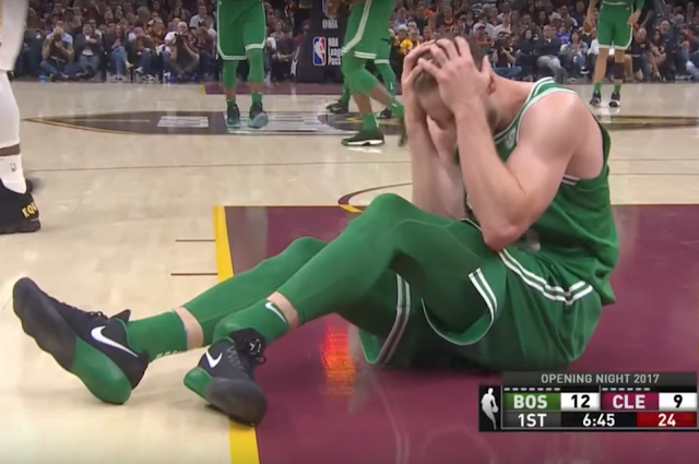 Body Language & Emotional Intelligence: Body Language Analysis No. 4095 ...