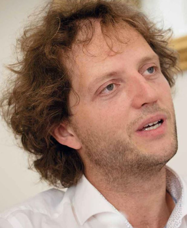 ANDRE RIEU FAN SITE THE HARMONY PARLOR: Interview With Pierre Rieu ...