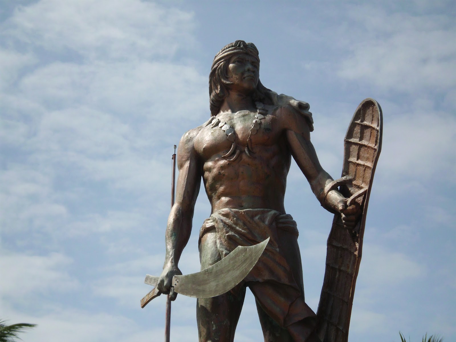 Viagens Chi: Lapu-Lapu Shrine