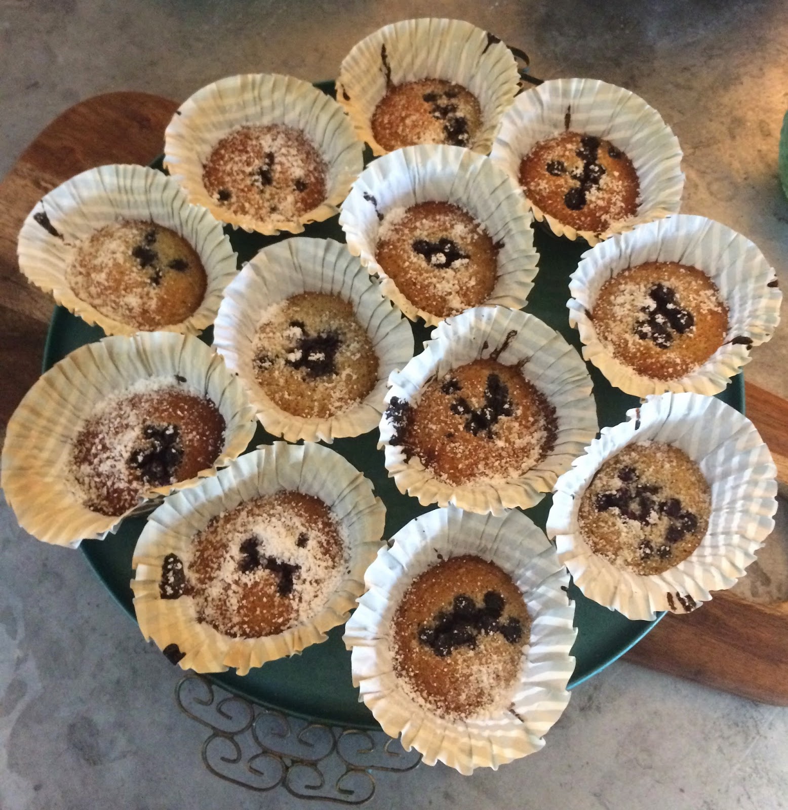 GOLDEN DREAMLAND: Recipe: Blueberry Financiers