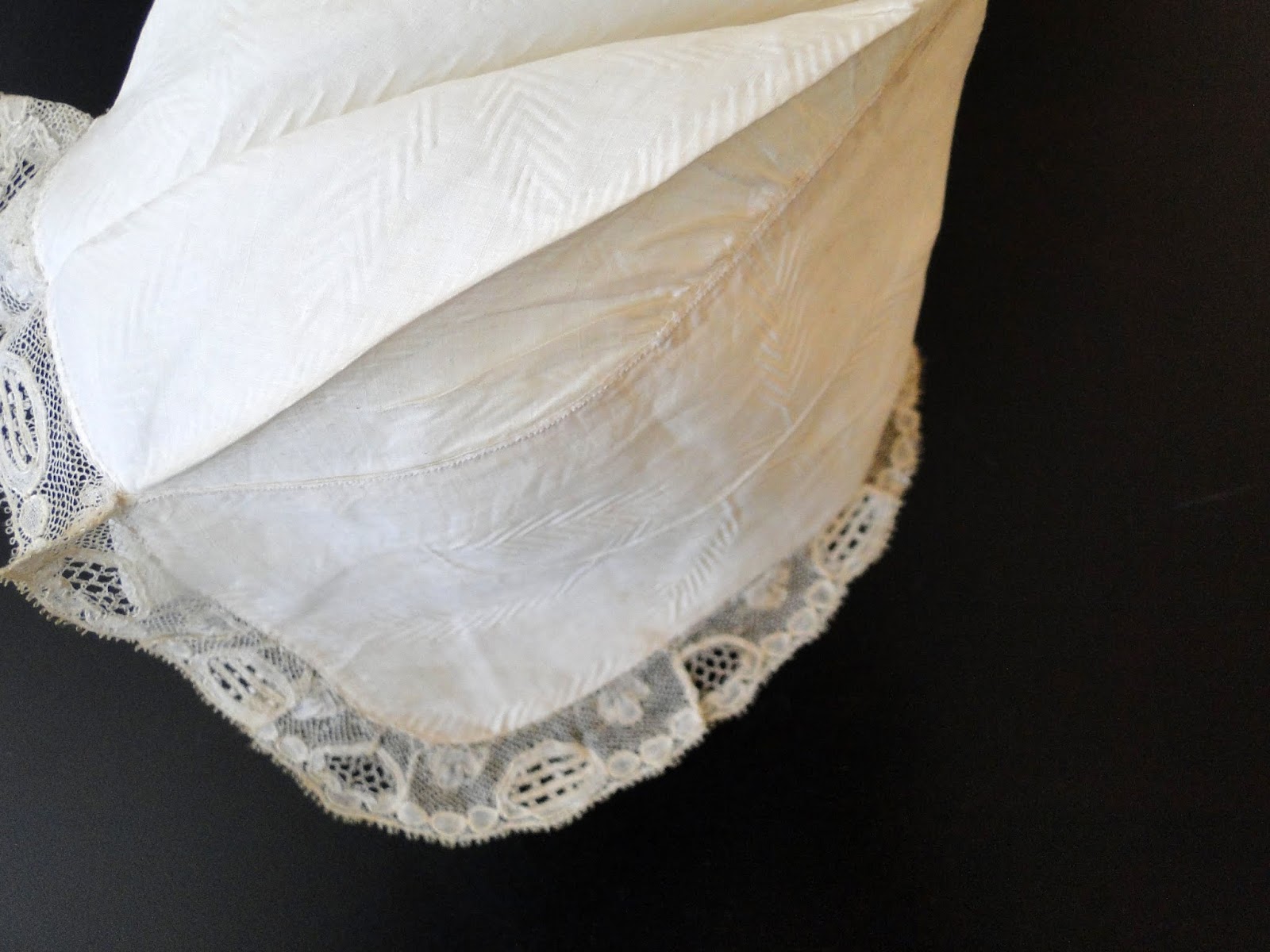 Buyer & Seller of Antique Lace, Fine Linens, Vintage Clothing, Haute ...