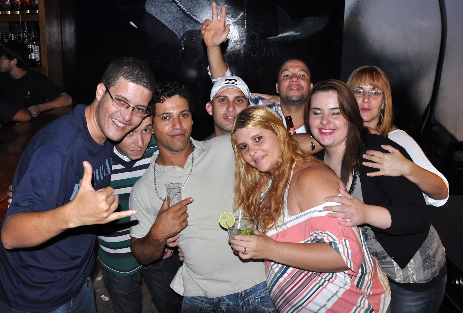 Flávio arte e tal: Banda COD.Z no Black Jack Pub Sexta - 06/04/2012 Parte 3