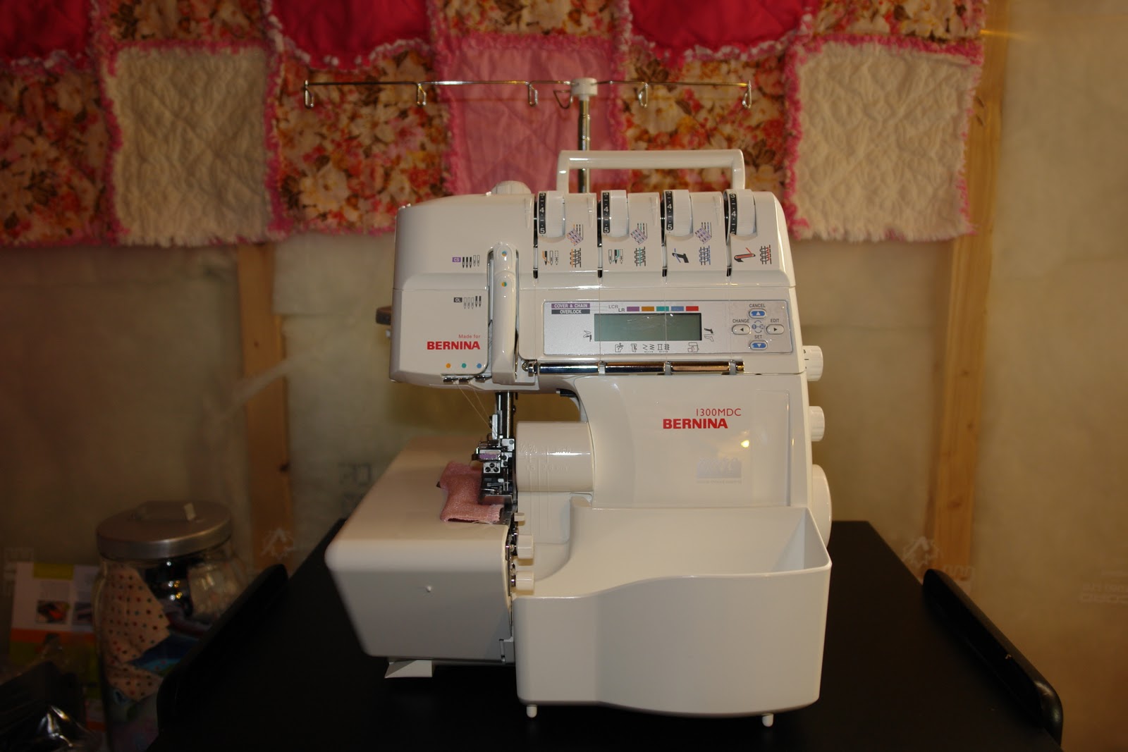 The Purple Quiltapotamus: My Sewing Nook!