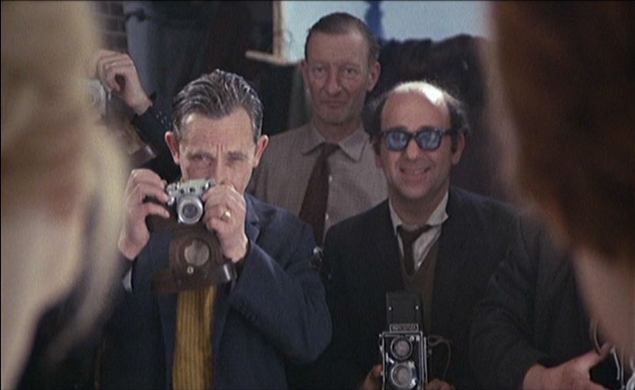 the BlowUp moment: Poor Cow (Ken Loach 1967)