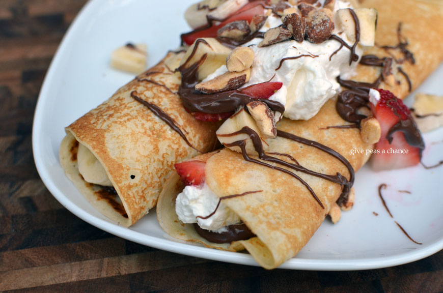 Give Peas a Chance: Manic Monday- Fruit and Nutella Crepes