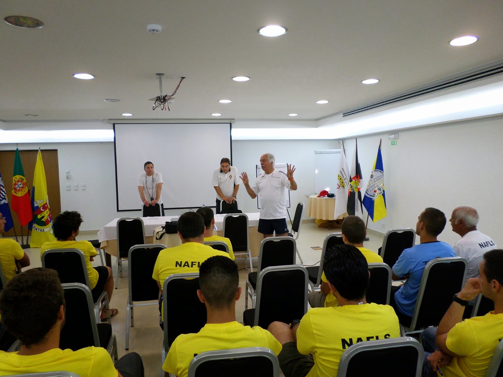 Alberto Helder: NÚCLEO DA LINHA DE SINTRA - 8º ESTÁGIO - 2014 (2º DIA ...