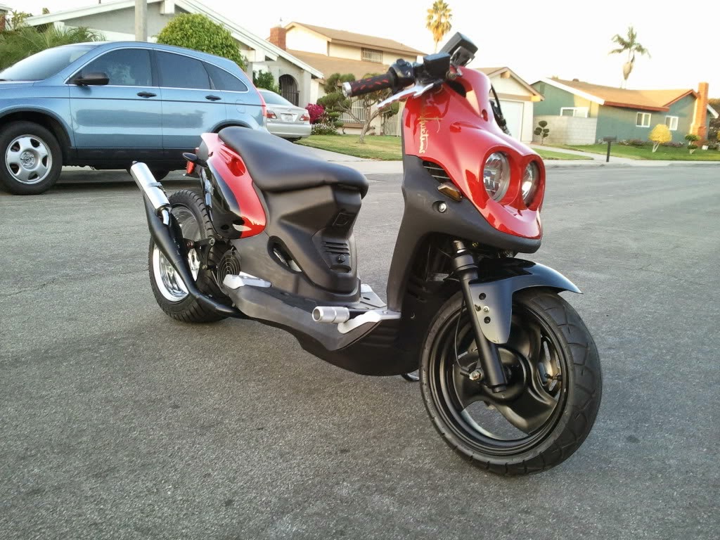 Roughhouse R50 Custom ~ scooter life boston