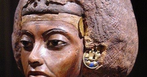 Arts Of Photos: Queen Tiye