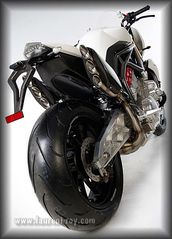 Motorcycles on the road: FGR MIDALU