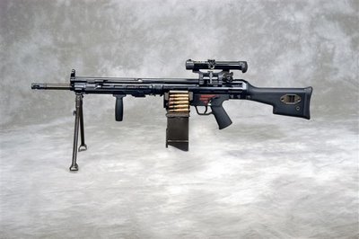 welcome to the world of weapons: Heckler & Koch HK21