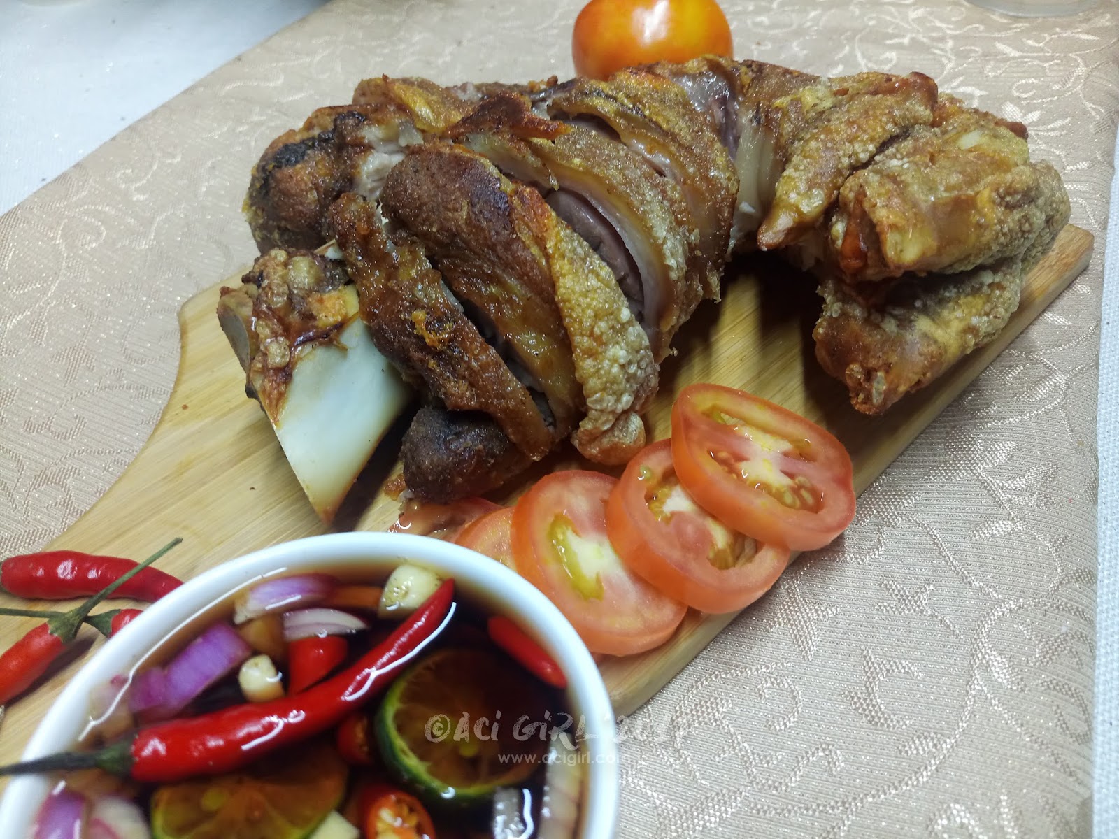 Cook like a "Pro" this Christmas with Purefoods Heat & Eat Lechon ...