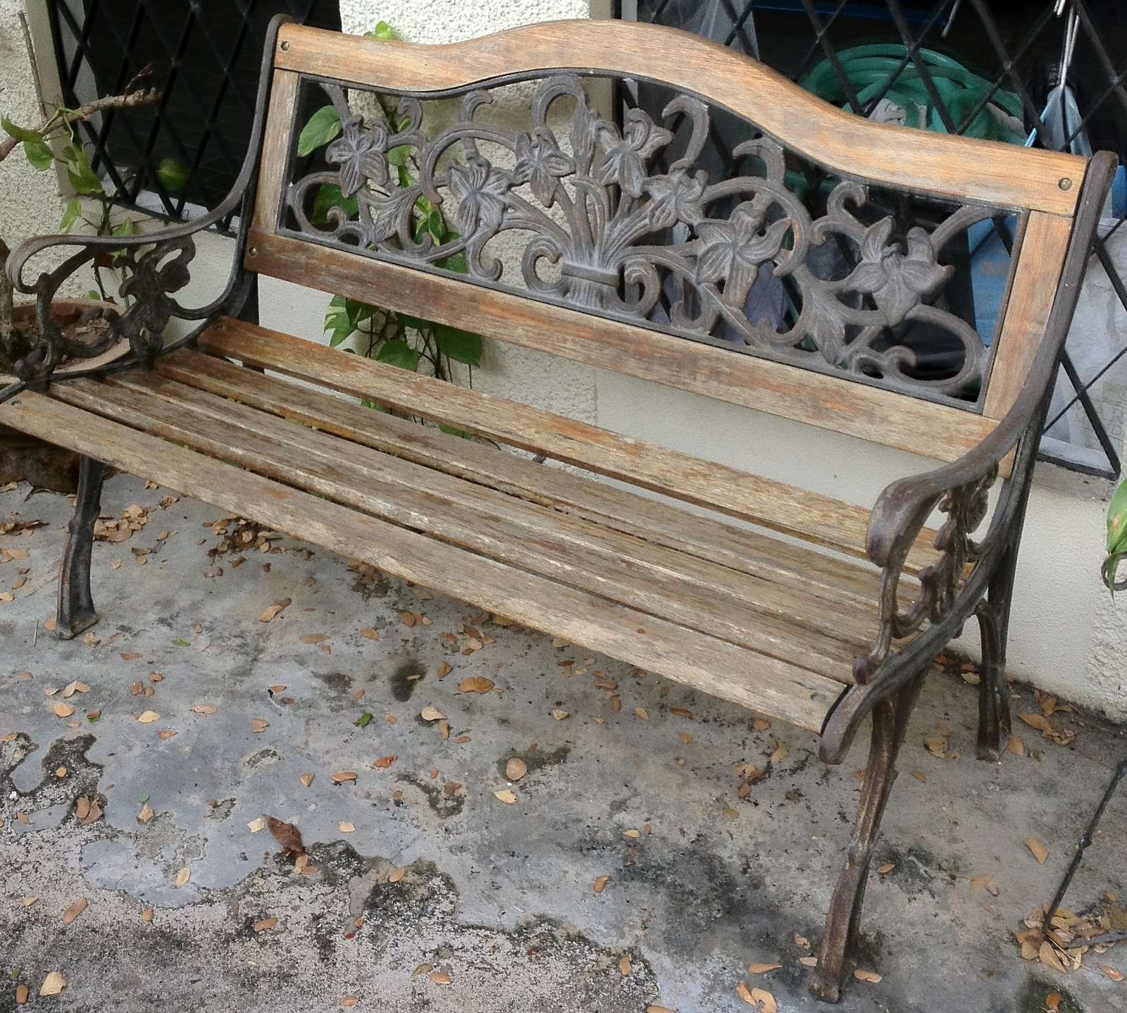 deeply shallow: August 2012