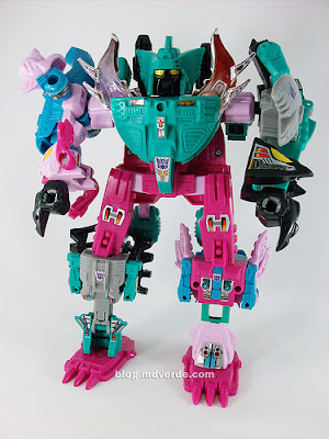 Devastator, Predaking e altri 14 grandi, grossi Transformers combiner