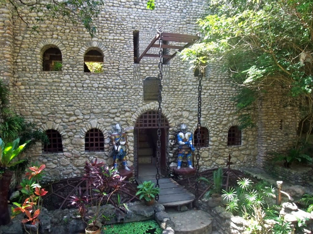 Riverstone Castle Resort, Argao