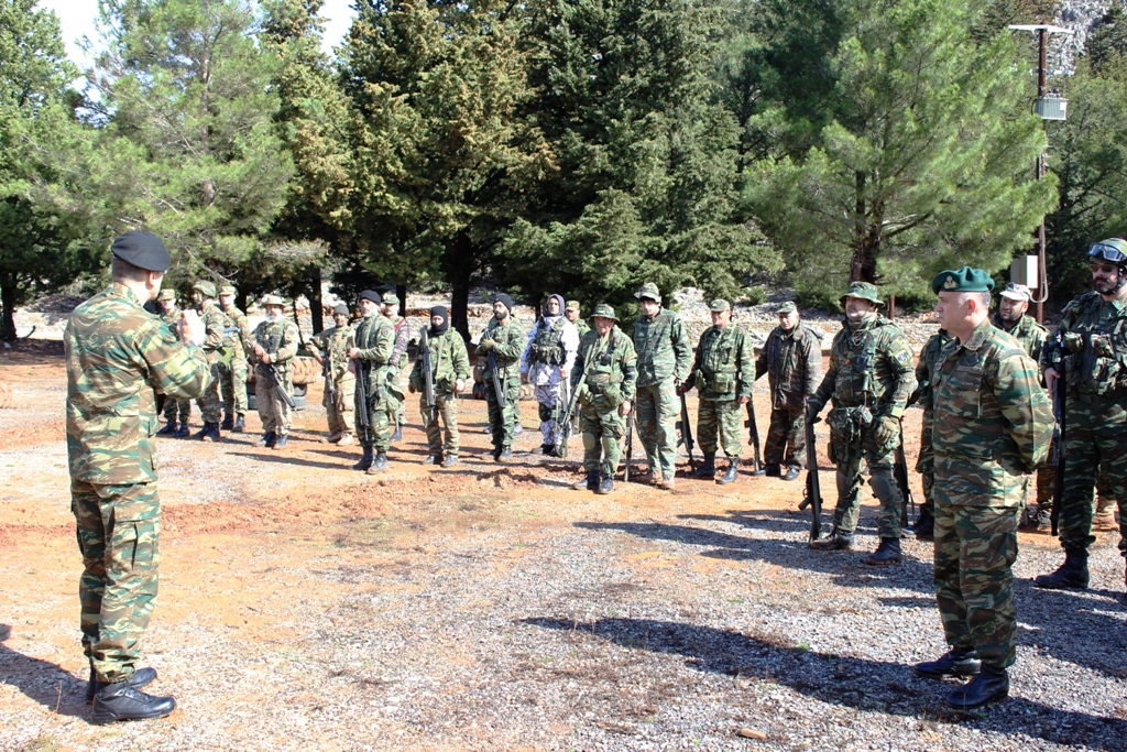ΜΟΝΑΔΑ ΕΦΕΔΡΩΝ ΚΑΤΑΔΡΟΜΩΝ - M.E.K.: Εκπαίδευση Εθνοφυλάκων