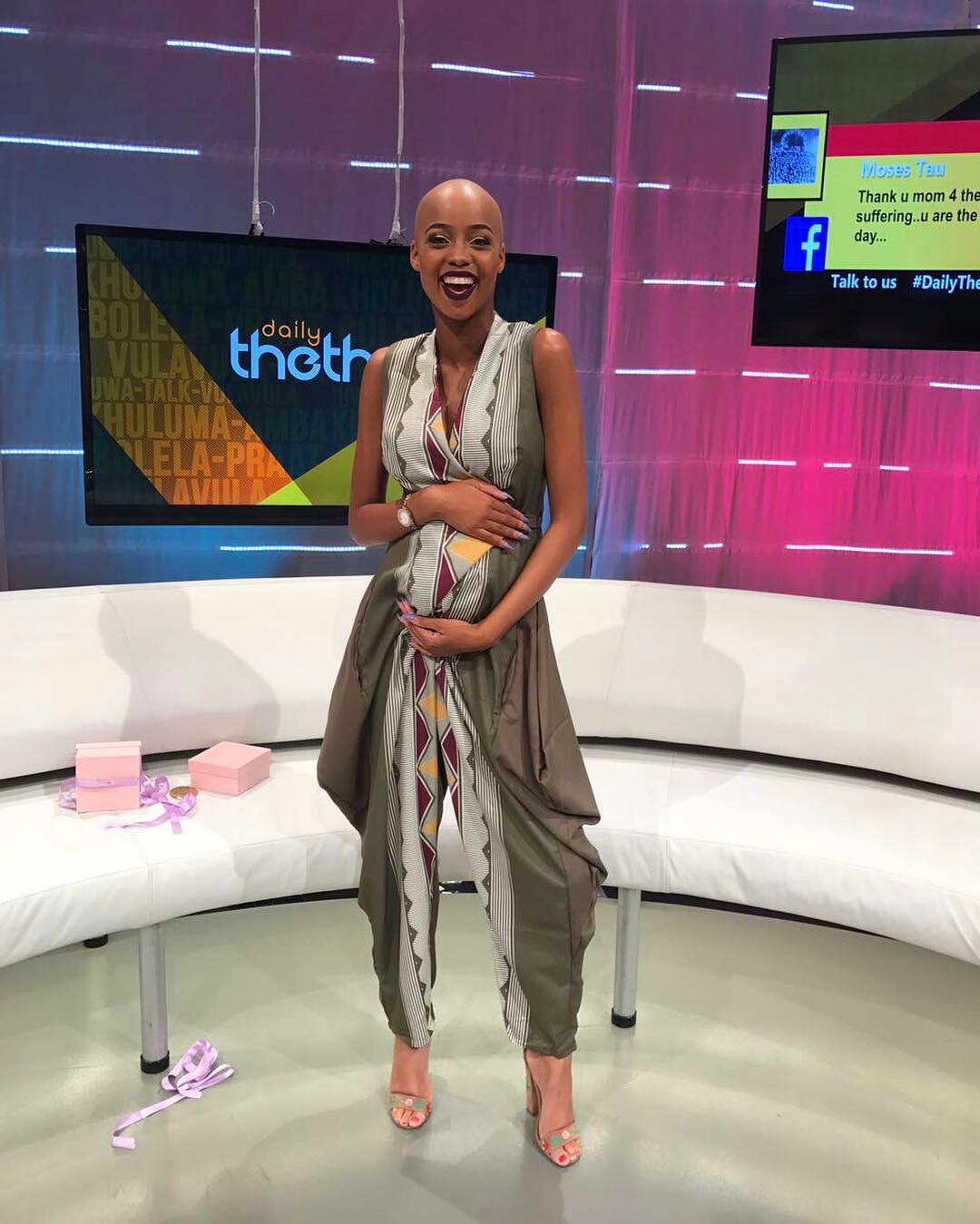 Top 5 pics of the 21 year old Ntando Duma's pregnancy style - The Edge ...