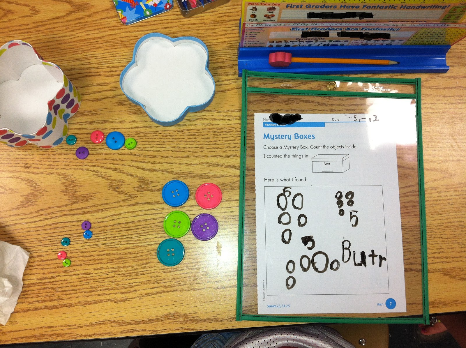 Mrs. Langston's First Grade: Mystery Boxes