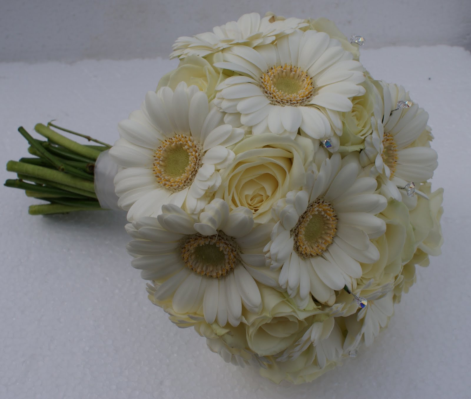 The Flower Company: Clem Ham - Bouquets and pew ends