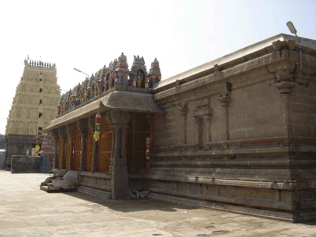 Venugopala Parthasarathy temple at Chengam ~ Blog on vishnu temples