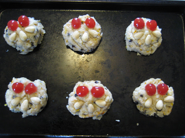 Hungry in Halifax: Sorta Vegan Fat Rascals for Yorkshire Lass Kate