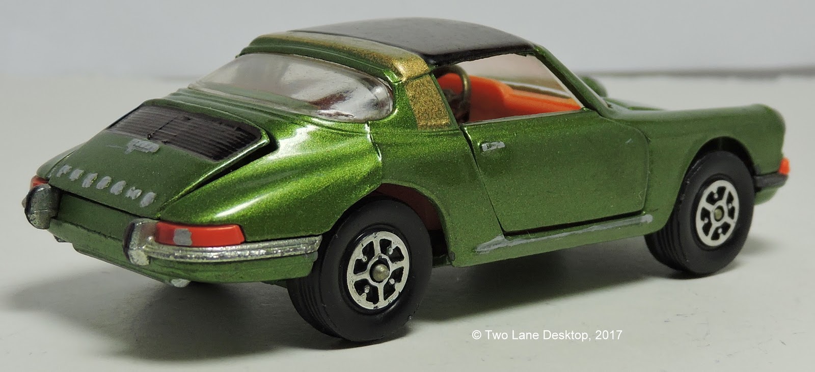 Corgi 1:43 Porsche 911 Targa S