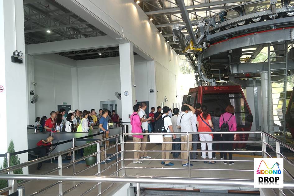 Second Drop Attractions: The NEW Awana Skyway @ Genting Highlands