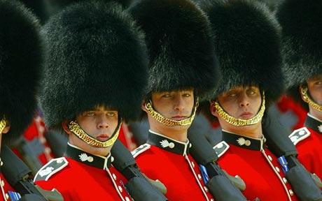 Michael Toora's Blog: Bearskin hats / Gorras de piel de oso